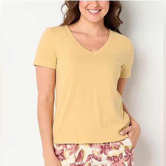a.n.a | Tops | Ana Womens V Neck Short Sleeve Tshirt Size Large | Poshmark